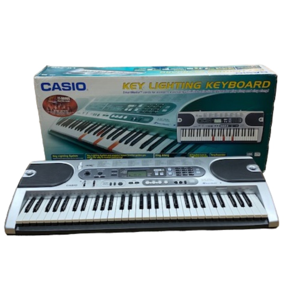Pre-owned Casio LK-70s Keyboard - Own4Less